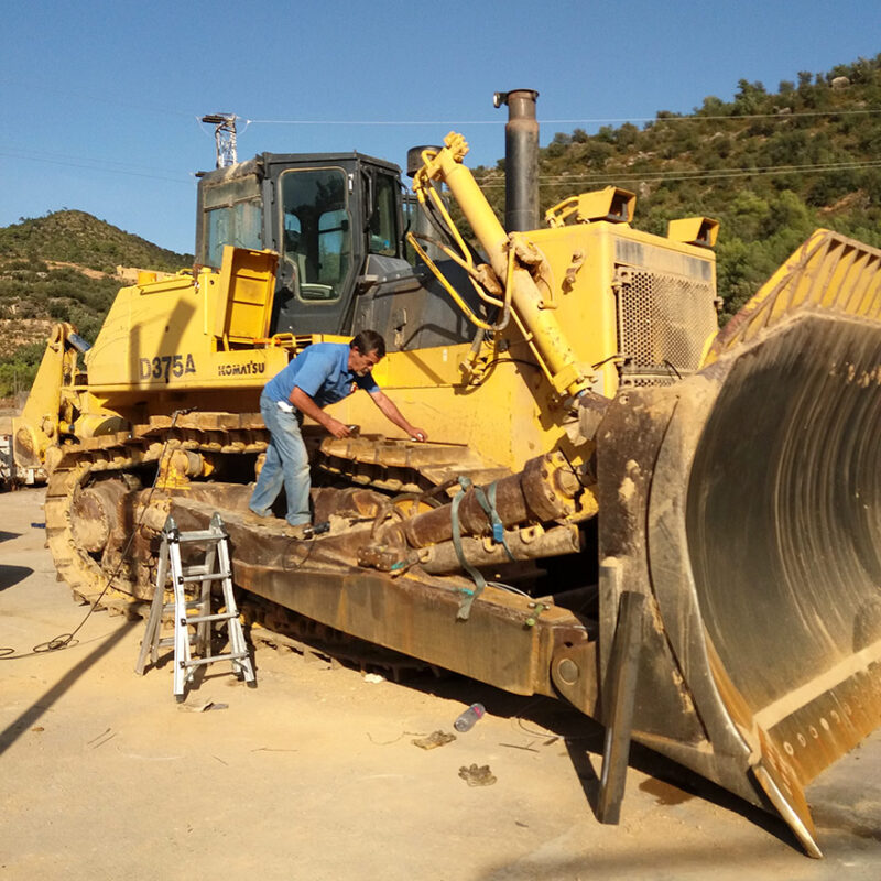 Sistemas Engrase - TRIBOLUTION - Sistemas de lubricación y engrase centralizados España