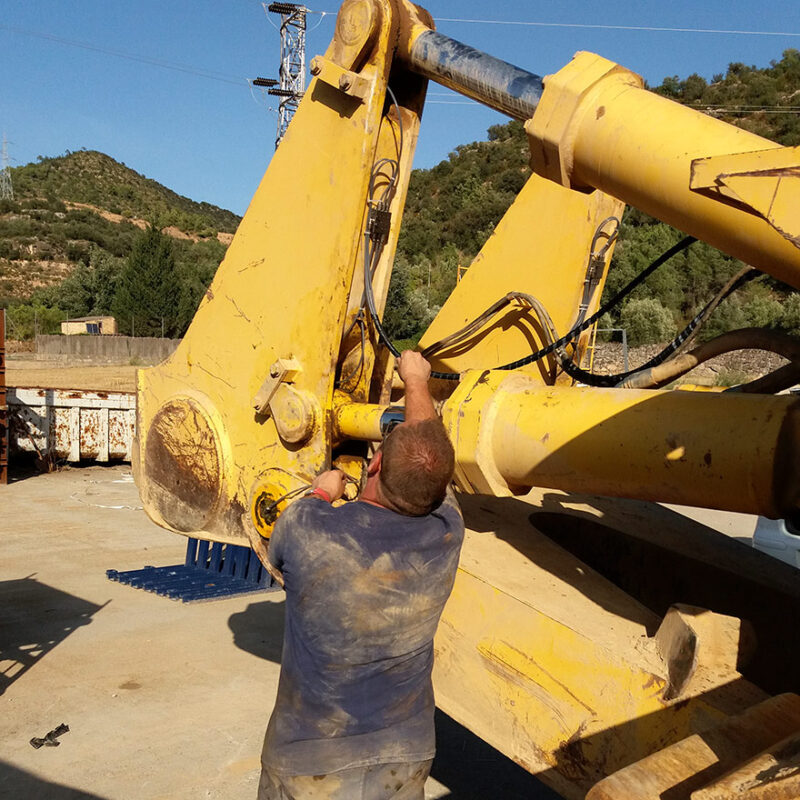 Aplicación Engrase. Sector Maquinaria Obra Pública - TRIBOLUTION - Sistemas de lubricación y ...