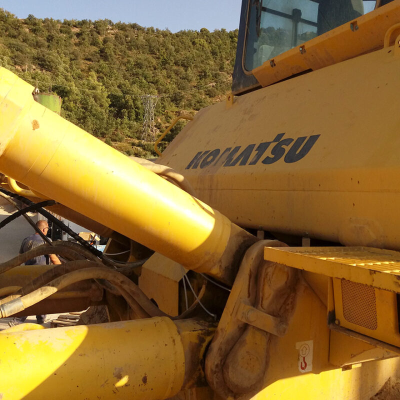 Aplicación Engrase. Sector Maquinaria Obra Pública - TRIBOLUTION - Sistemas de lubricación y ...